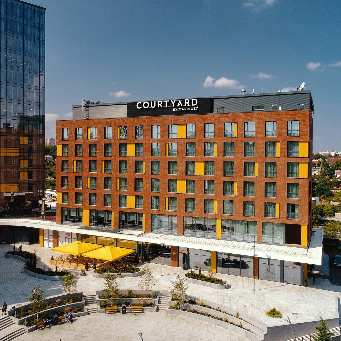 Courtyard by Marriott — Gurmand
